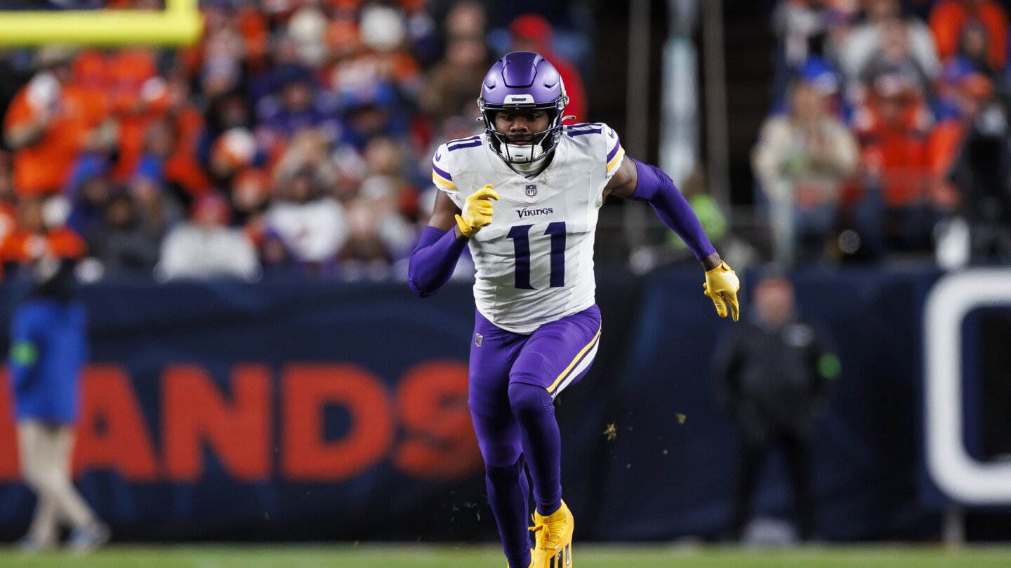 Vikings Waive NaJee Thompson, Sign OL Matt Cindric