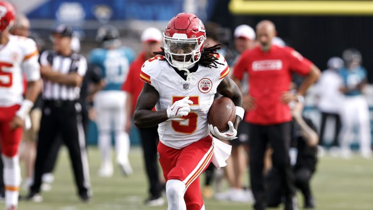 Hollywood Brown Misses Practice, Other Chiefs Fully Participate