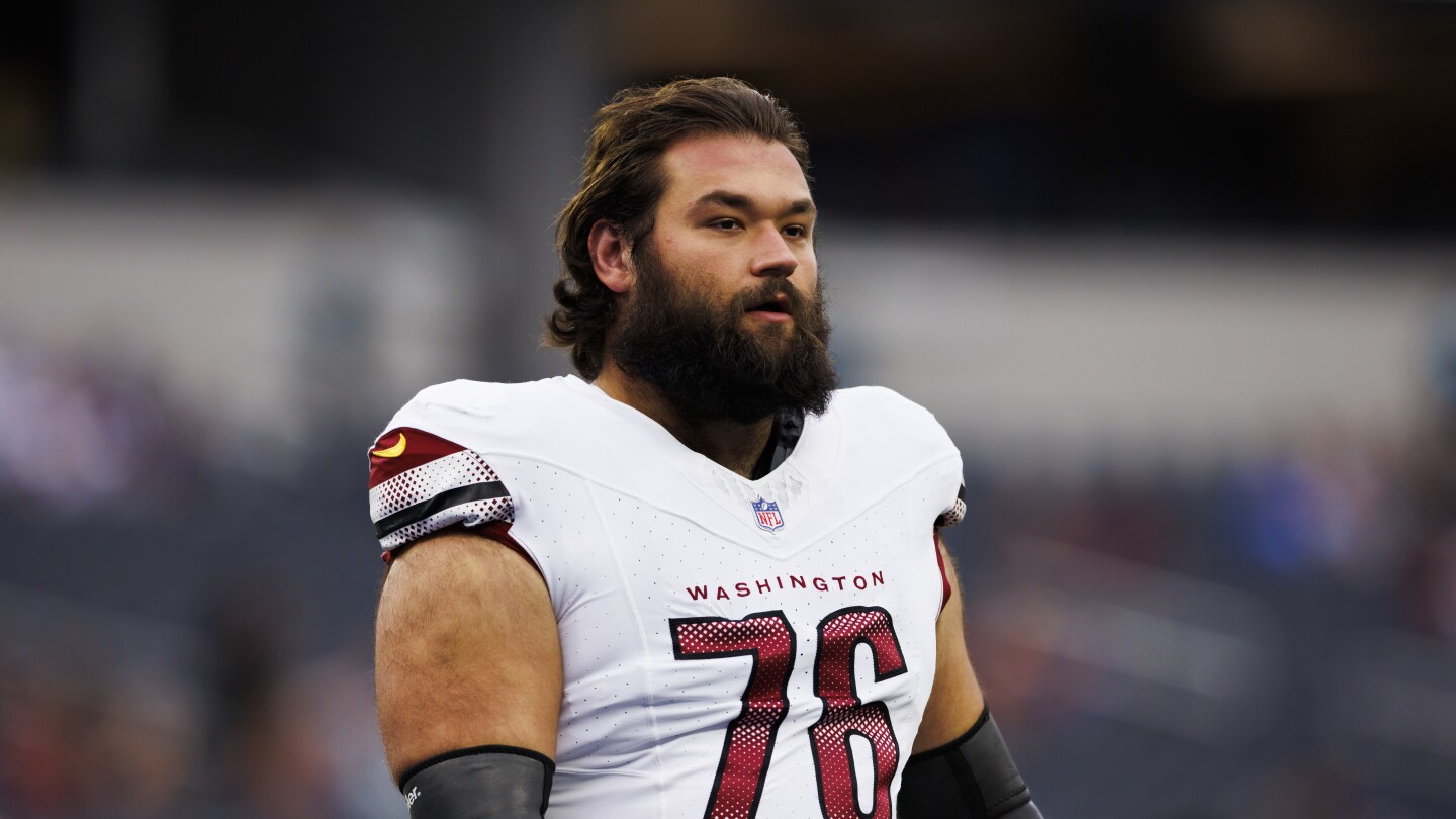 Sam Cosmi Agrees to Four-Year Extension With Commanders