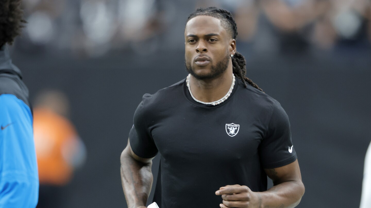 Raiders Gauging Interest from Teams in Davante Adams Trade