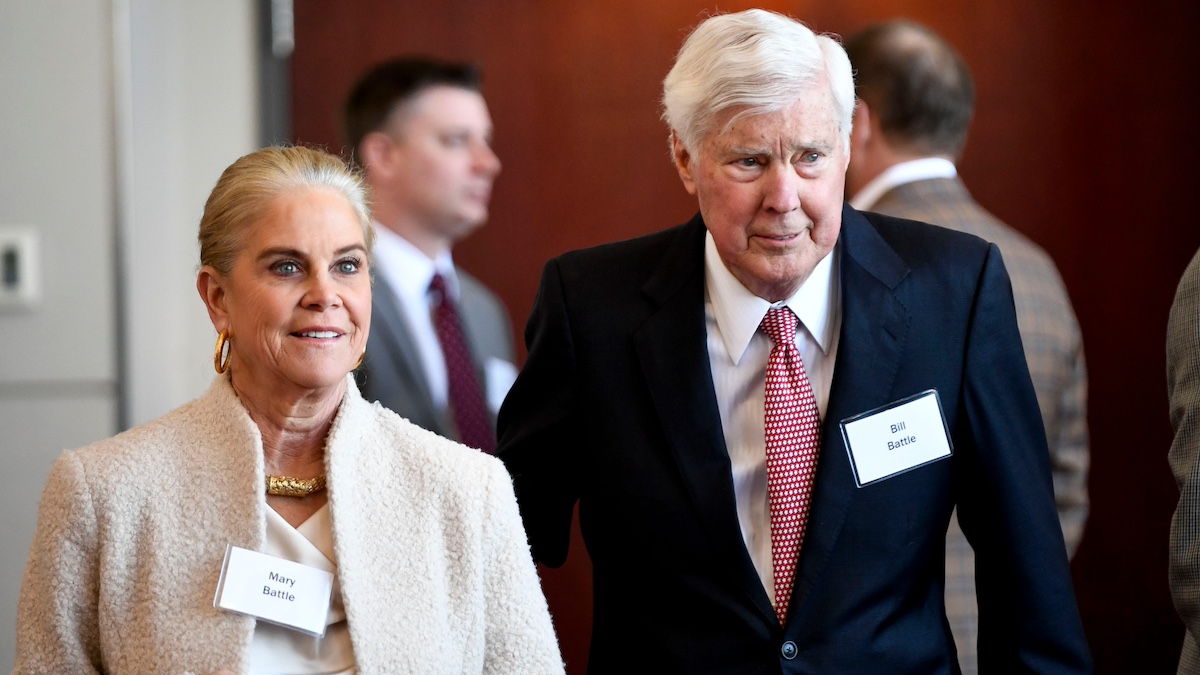 Alabama Mourns the Loss of Bill Battle: Former AD and Football Star ...