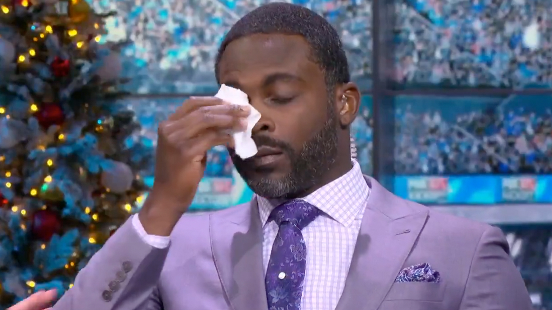 Michael Vick's emotional farewell on Fox NFL Sunday as he embarks on a ...
