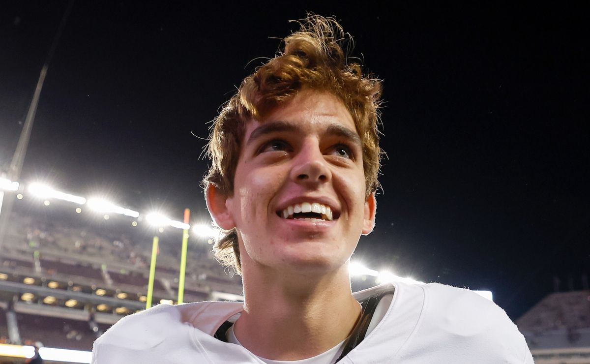 Arch Manning and Steve Sarkisian Set to Lead Longhorns in 2025 Season ...