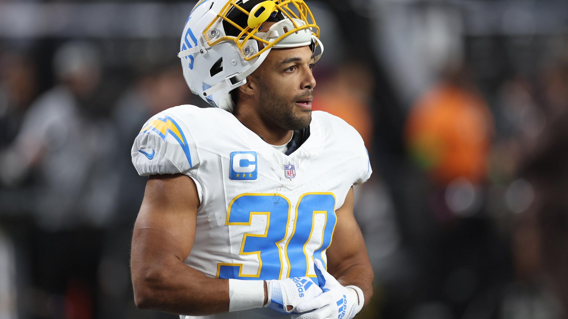 Austin Ekeler's surprising lifestyle: NFL star earns $30M but lives ...