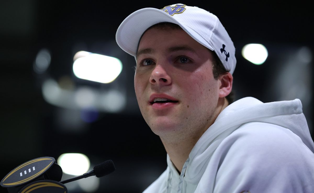 Notre Dame QB Riley Leonard Issues Bold Statement Ahead of 2025 NFL ...